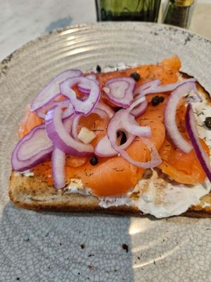 TOASTED KITCHEN & COCKTAILS - Updated December 2025 - 34 Photos & 25 ...