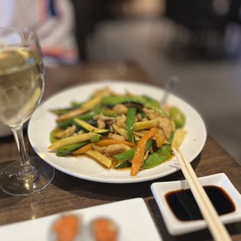 RED MAPLE - Updated July 2025 - 387 Photos & 374 Reviews - 10110 ...