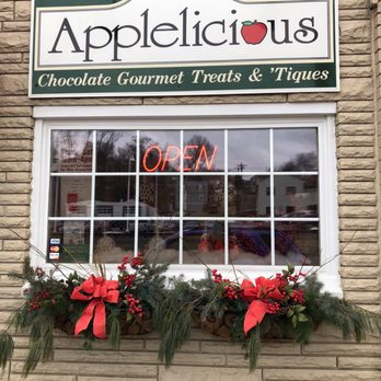 APPLELICIOUS - Updated December 2025 - 56 Photos & 46 Reviews - 415 W ...
