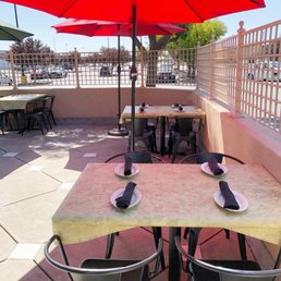 STRINGS ITALIAN CAFE LODI - Updated December 2025 - 225 Photos & 202 ...