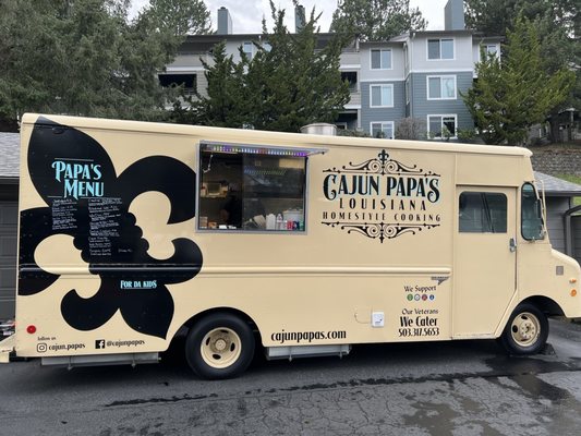 CAJUN PAPA’S - Updated December 2025 - 16 Photos & 22 Reviews ...