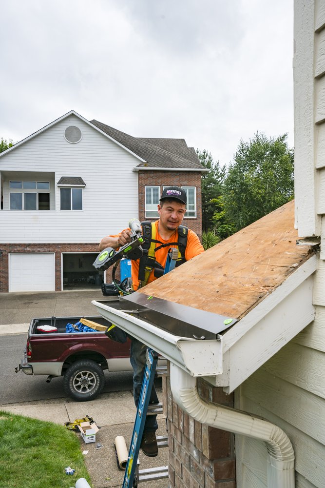 PFEIFER ROOFING - 63 Photos & 11 Reviews - 4835 Ridge Dr NE, Salem ...