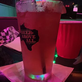 COSMO’S BAR & LOUNGE - Updated May 2025 - 169 Photos & 271 Reviews ...