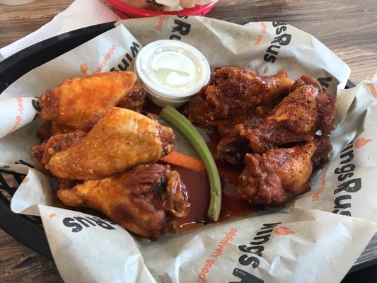 WINGS R US - 11 Reviews - 10651 N Lp, Socorro, Texas - Chicken Wings ...