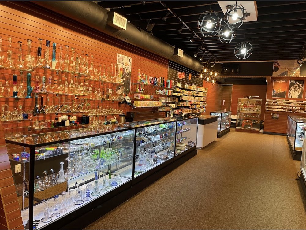 AMSTERDAM SMOKE & GIFT - Updated July 2025 - 6115 Kirby Dr, Houston ...