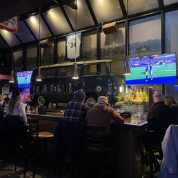 HOPSMITH TAVERN - Updated December 2025 - 364 Photos & 432 Reviews - 15 ...