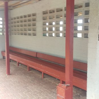 PARAFIELD GARDENS RAILWAY STATION nearby at Parafield Gardens South ...