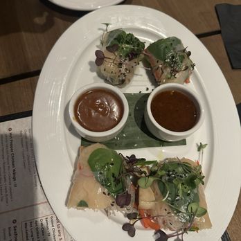 ENTOURAGE - Updated January 2025 - 440 Photos & 177 Reviews - 796 ...