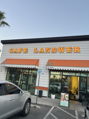 CAFE LANDWER - Updated September 2025 - 339 Photos & 178 Reviews - 8704 ...