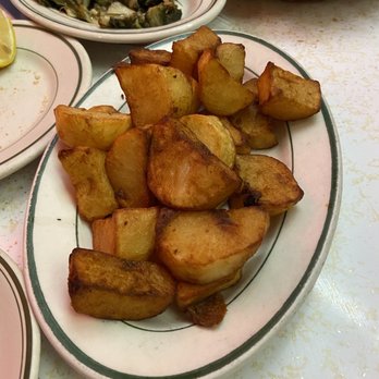 SAM’S RESTAURANT - Updated December 2025 - 157 Photos & 262 Reviews ...