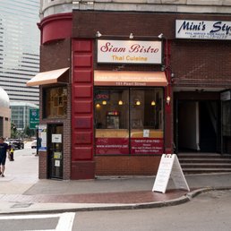 SIAM BISTRO - Updated October 2025 - 220 Photos & 244 Reviews - 151 ...