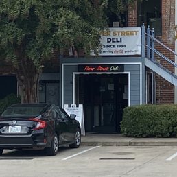 RIVER STREET DELI - Updated December 2025 - 151 Photos & 237 Reviews ...