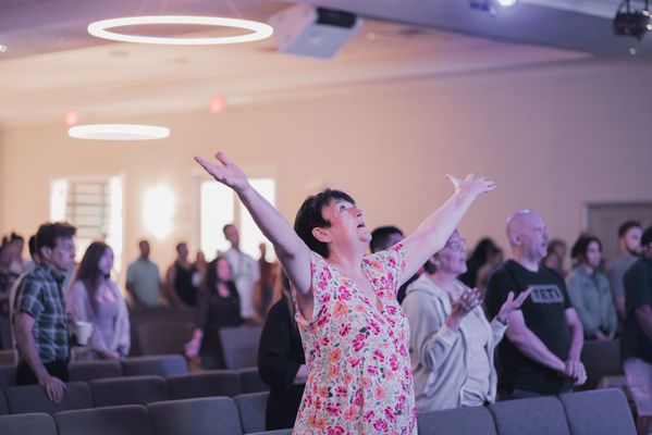 SHORELINE CHURCH - Updated May 2026 - 11 Photos - 2008 Brandt Rd ...
