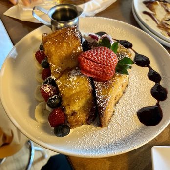 CHURN CAFE AND CRÊPERIE - Updated September 2024 - 254 Photos & 90 ...
