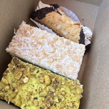 FORTUNA BAKERY & CAFE - Updated January 2026 - 443 Photos & 389 Reviews ...