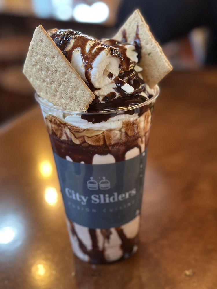 City Sliders, North Beach | Roadtrippers