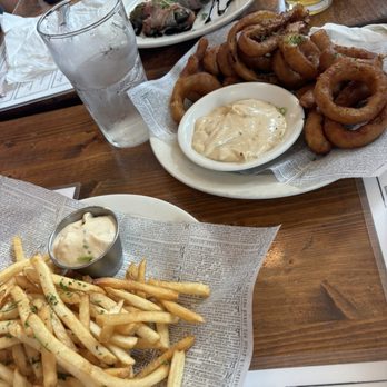 THE ROYAL PEASANT - Updated July 2025 - 155 Photos & 291 Reviews - 1675 ...