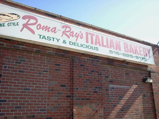 ROMA & RAY’S ITALIAN BAKERY - 20 Photos & 24 Reviews - 45 Railroad Ave ...