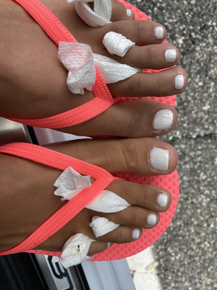 BLOOMIE NAIL SALON - 21 Reviews - 639 Kinderkamack Rd, River Edge, New ...