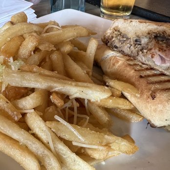 STREETSIDE MARKET - Updated May 2025 - 150 Photos & 95 Reviews - 201 W ...