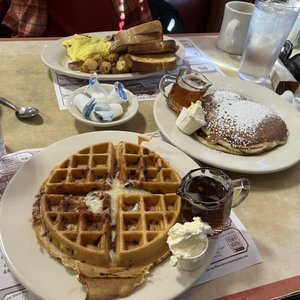 FOUR ACES DINER - 422 Photos & 357 Reviews - 23 Bridge St, West Lebanon ...
