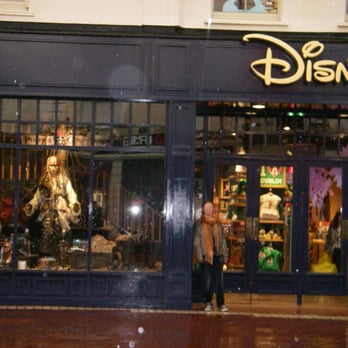 THE DISNEY STORE - Updated November 2025 - 67 Photos & 27 Reviews - 60 ...