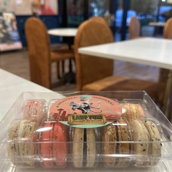 LADY YUM - TOTEM LAKE - Updated October 2025 - 69 Photos & 16 Reviews ...