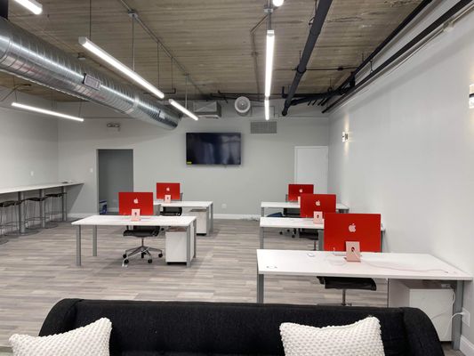 GREG CIRONE - XR REALTY - Updated January 2026 - 31 Photos - 3809 N ...