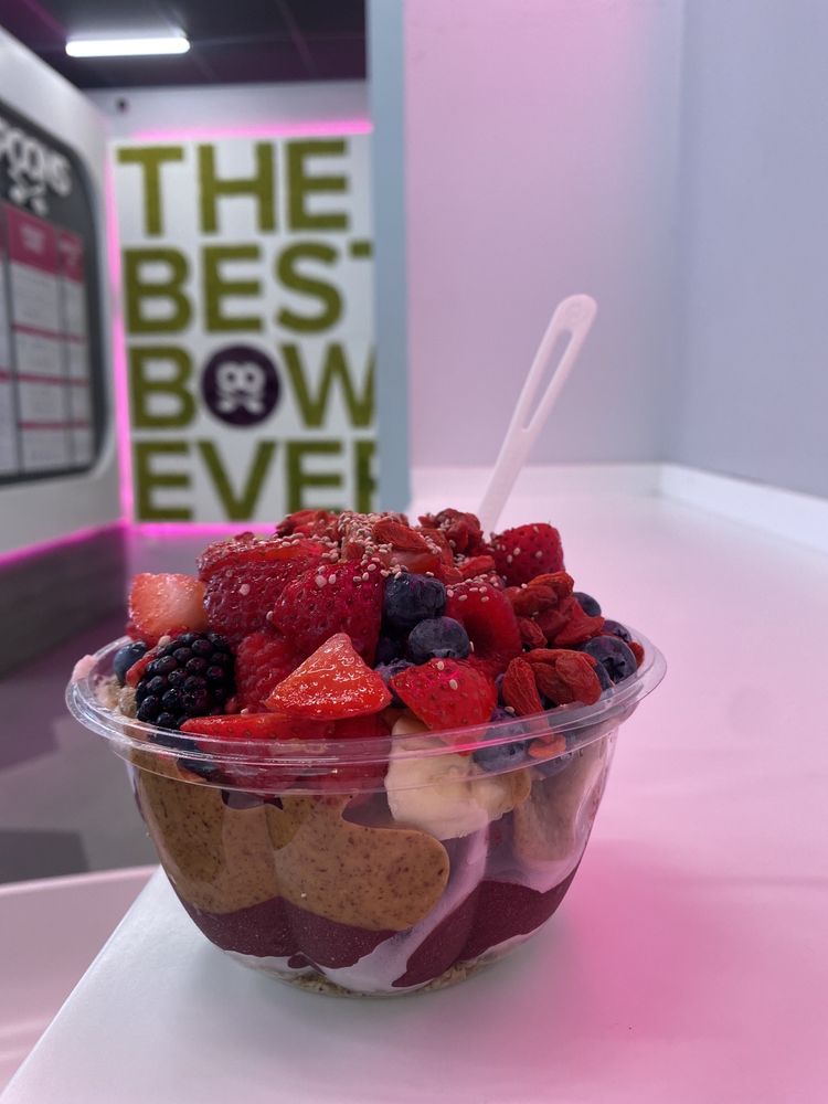 SPOONS - UPTOWN - Updated October 2025 - 18 Photos - 129 W Trade St ...