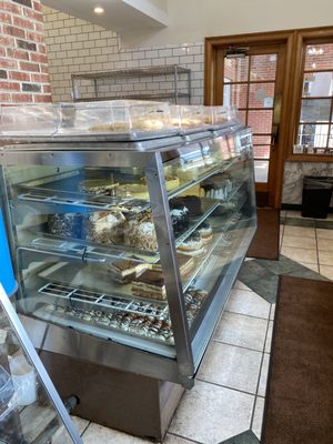 CRAMER BAKERY - Updated December 2025 - 82 Photos & 136 Reviews - 14 E ...