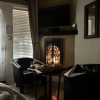 EDEN VALE INN - Updated September 2024 - 414 Photos & 183 Reviews ...