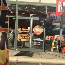 VIVI’S CHICKEN ‘N MAC - Updated October 2025 - 49 Photos & 17 Reviews - 3059 Solomons Island Rd ...