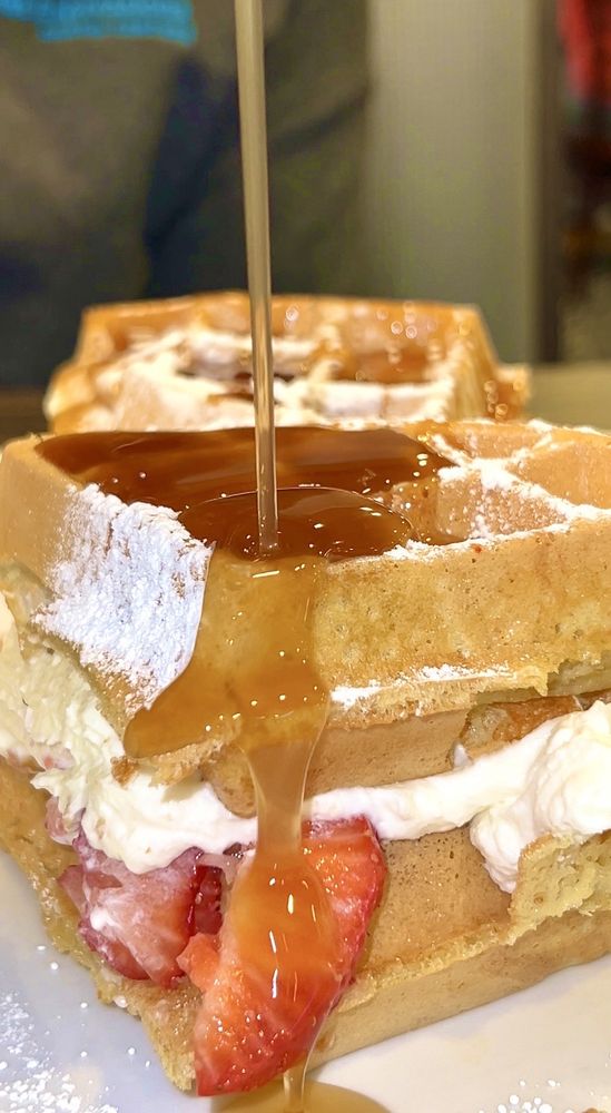 METROPOLIS DINER - Updated January 2026 - 136 Photos & 150 Reviews ...