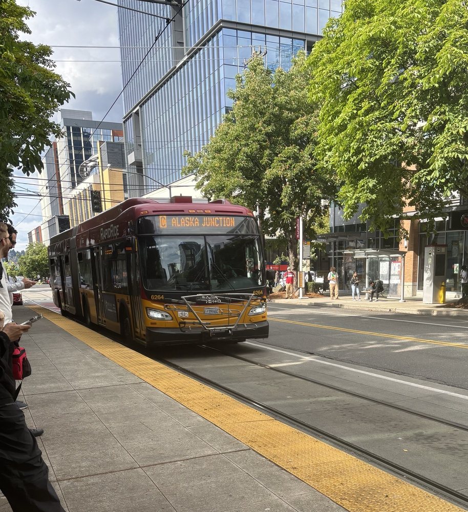 RAPIDRIDE C LINE - Updated November 2025 - 801 3rd Ave, Seattle ...