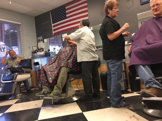 SPRING BARBER SHOP - Updated December 2025 - 18 Reviews - 1404 Spring ...