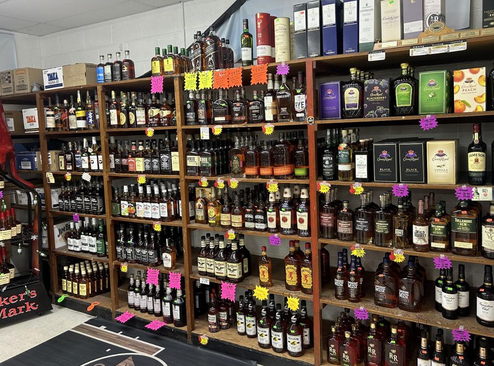 MORELAND PACKAGE STORE - Updated September 2025 - 10 Reviews - 15 ...