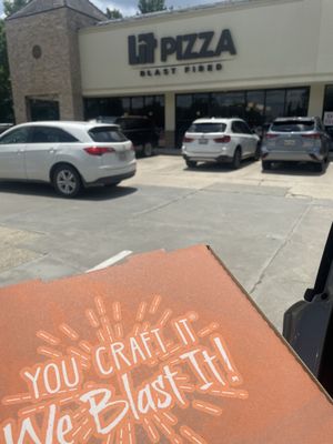 LIT PIZZA - CORPORATE BOULEVARD - Updated January 2026 - 67 Photos & 61 ...