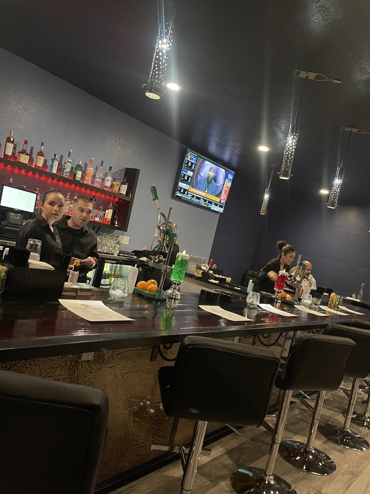 THE LOUNGE - 40 Photos & 26 Reviews - 220 Oak St, Brentwood, CA - Yelp