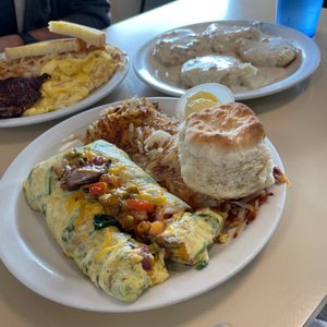 INLAND CAFE - 63 Photos & 81 Reviews - Cafes - 2715 10th St, Baker City ...