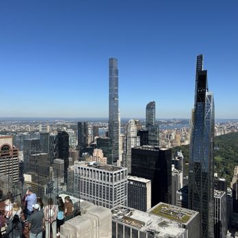 ROCKEFELLER CENTER - Updated May 2025 - 5700 Photos & 943 Reviews - 45 ...