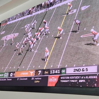 VINTAGE ON RACE - Updated April 2025 - 51 Photos & 15 Reviews - 500 Race St, Cincinnati, Ohio ...