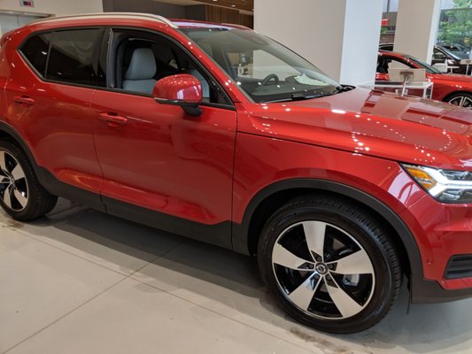 VOLVO CARS MANHATTAN - Updated January 2026 - 68 Reviews - 565 11th Ave ...