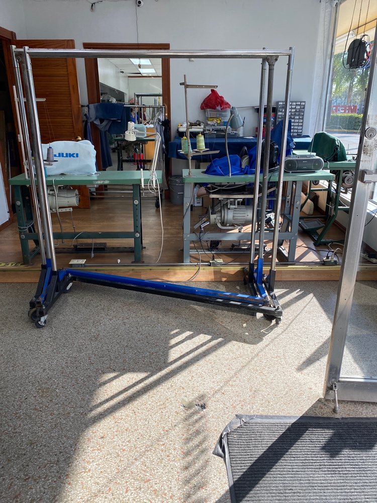 CROWN CUSTOM CLEANERS - Updated November 2025 - 2025 NE 163rd St, North ...