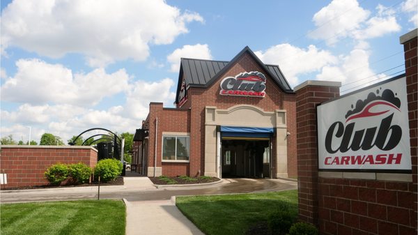 CLUB CAR WASH - Updated August 2025 - 21 Photos - 1040 E 23rd St ...