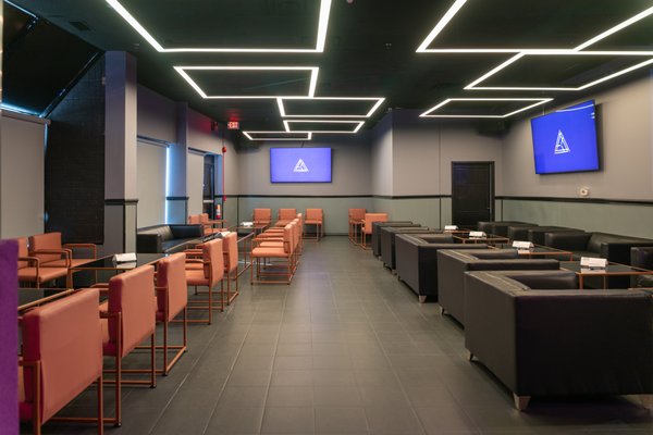 FUME BAR AND LOUNGE - 38 Photos & 19 Reviews - 7195 Torbram Road ...