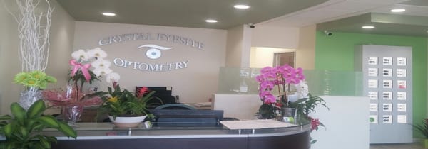 CRYSTAL EYESITE OPTOMETRY - Updated September 2025 - 14 Photos & 47 ...