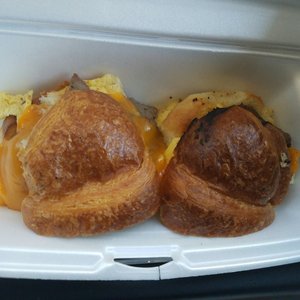 OFF BROADWAY CAFE - 10 Photos & 24 Reviews - American (New) - 6810 ...