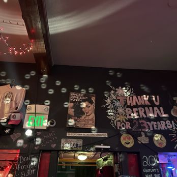 EMMY’S SPAGHETTI SHACK - Updated October 2024 - 892 Photos & 823 ...