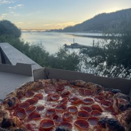 GROUNDLING PIZZA - Updated May 2025 - 75 Photos & 49 Reviews - 94749 ...