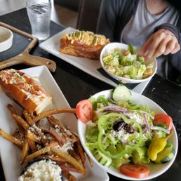 DEMETRIS WOODSTONE TAVERNA - Updated May 2025 - 621 Photos & 663 ...